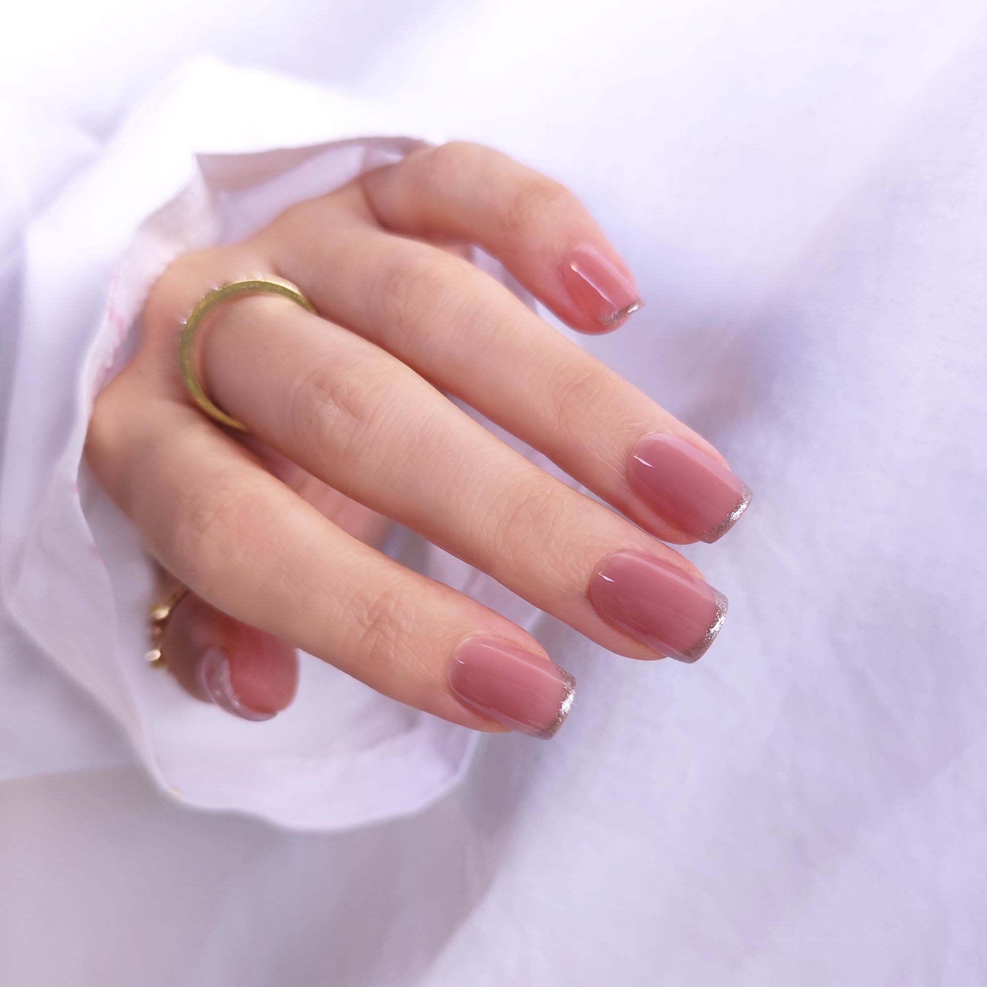 Unghii false și unghii press on Instant Nails